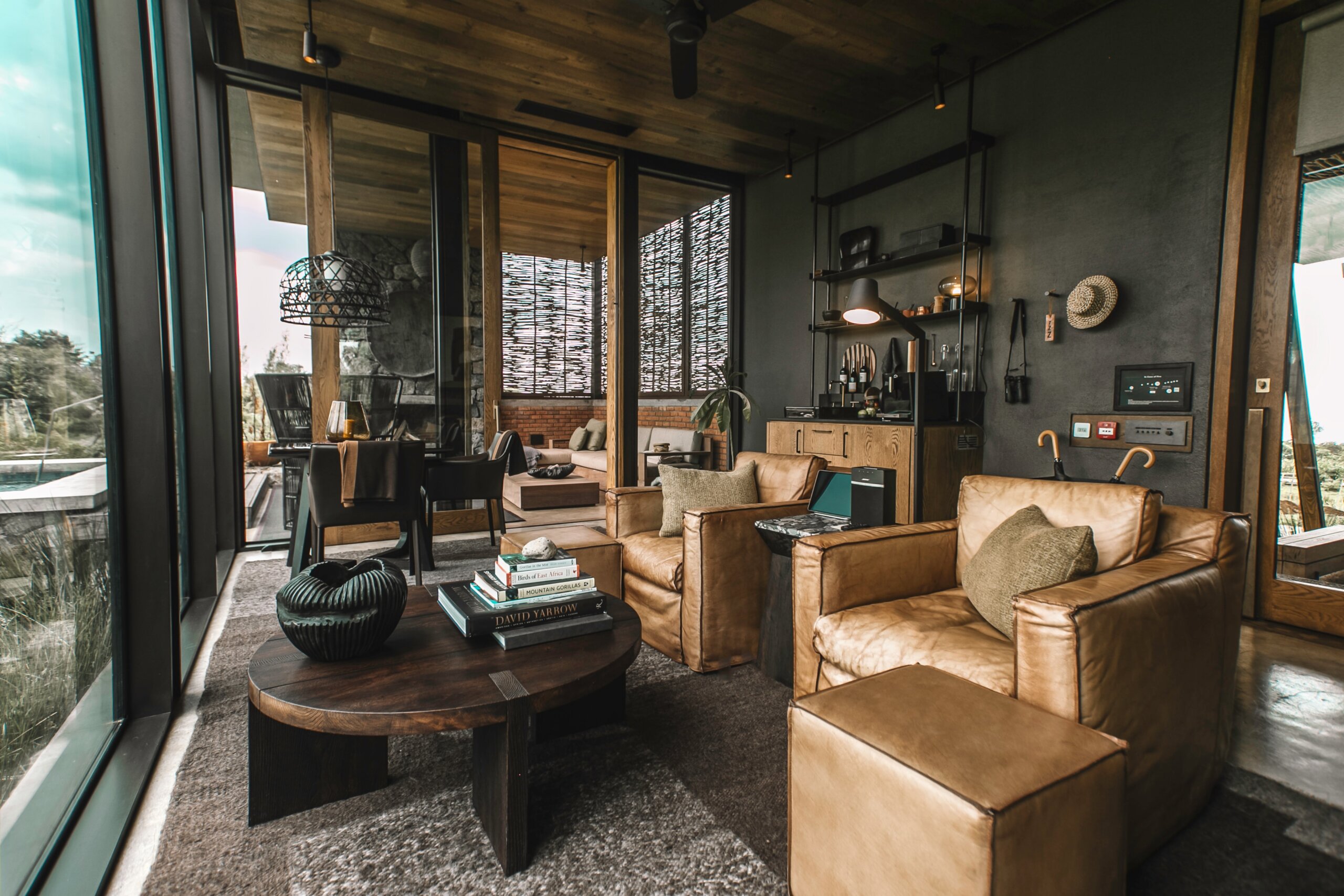 How To Add a Dark & Moody Vibe To Your Home - Elle C. Wolfe Interiors ...